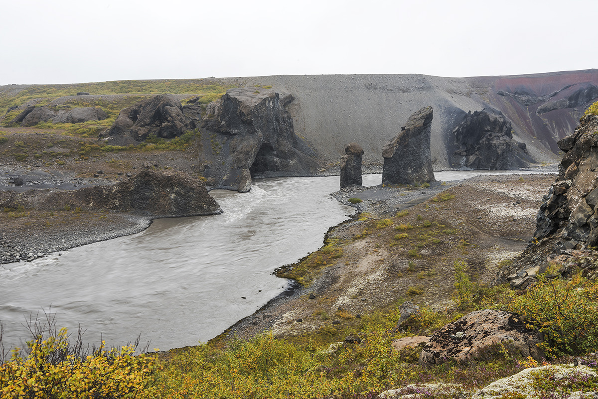 Karl og Kerling - Iceland The Beautiful