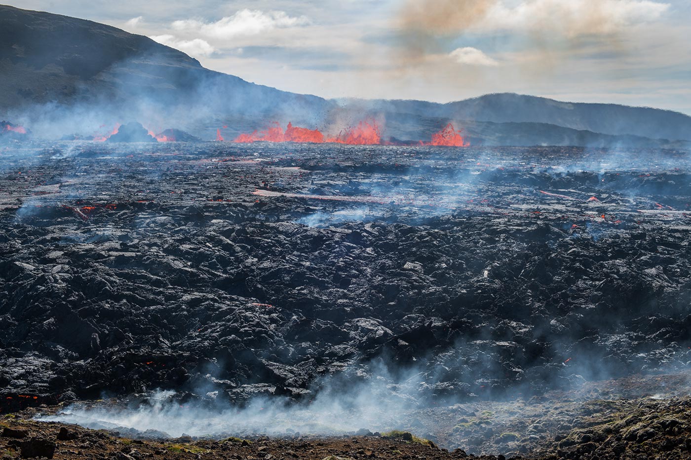 Meradalir volcano eruption - Iceland The Beautiful