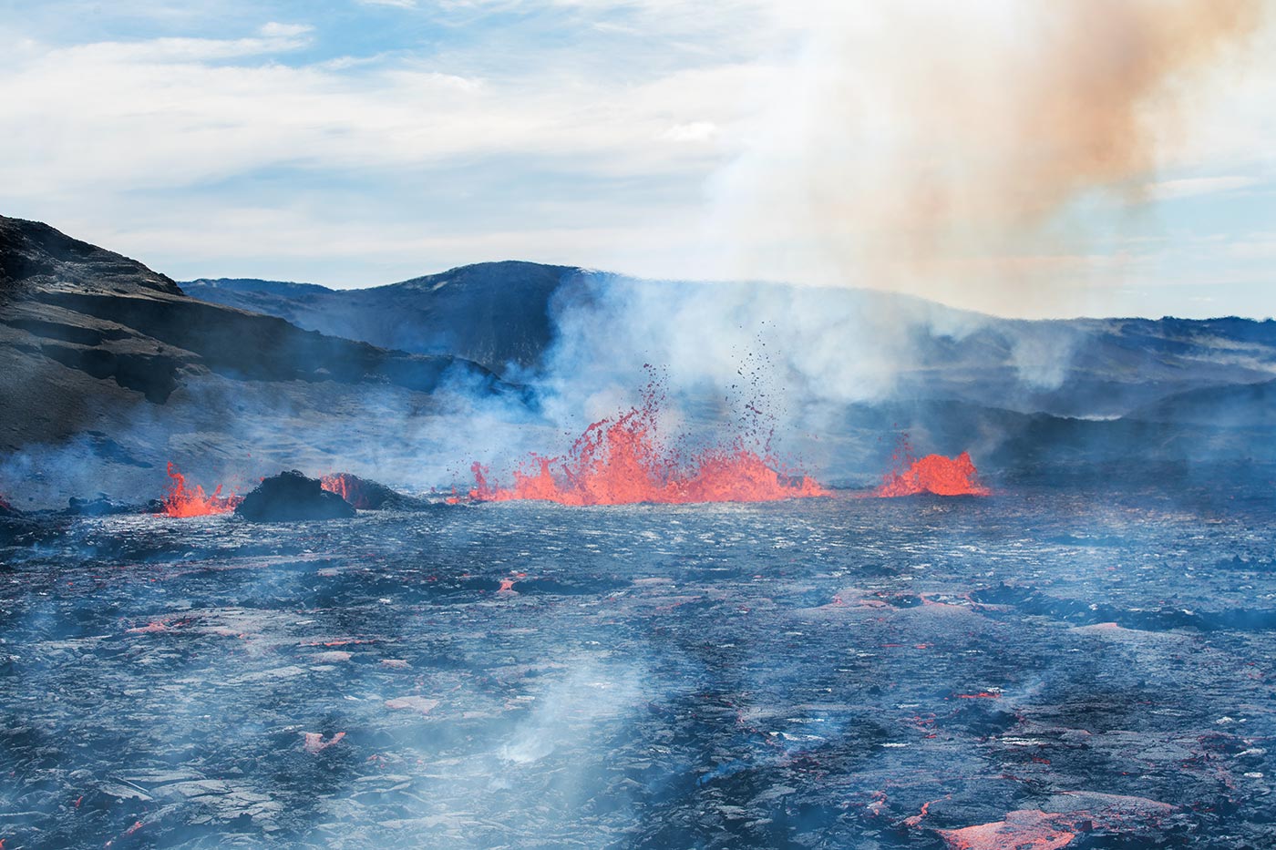 Meradalir volcano eruption - Iceland The Beautiful